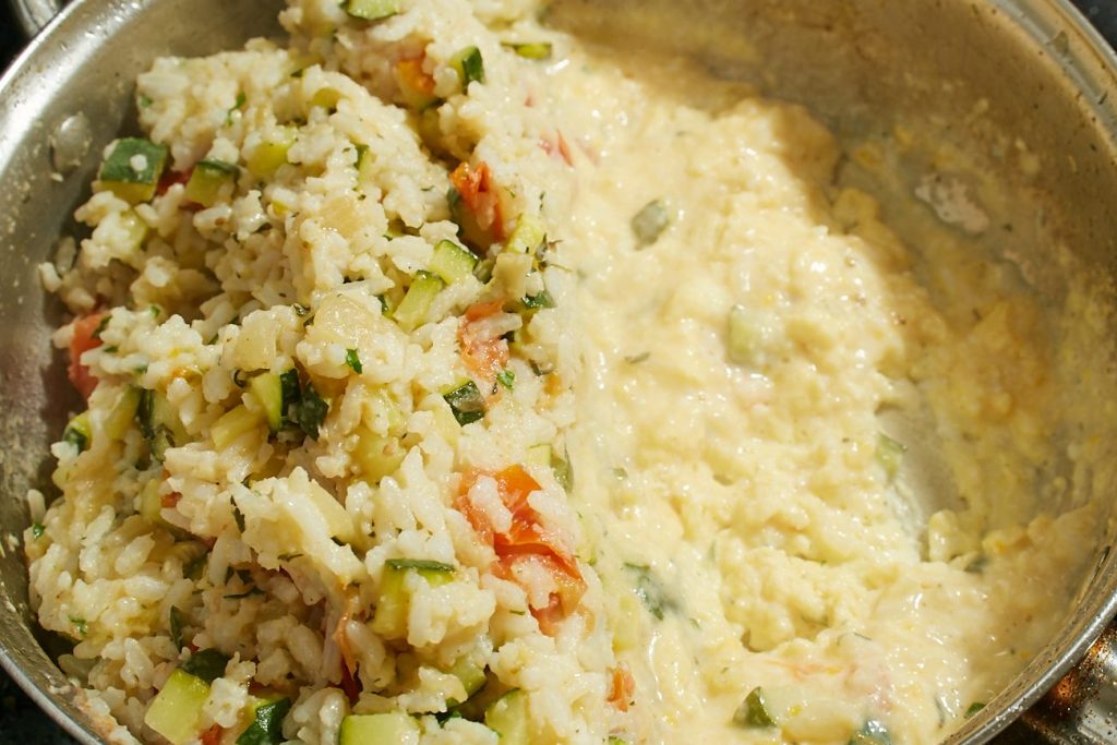 Fried Rice with Zucchini: easy and delicious mean dish