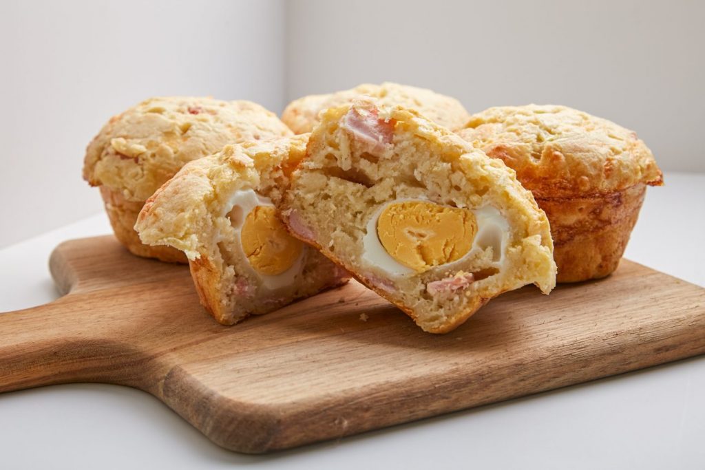 Cheesy Bacon and Egg Muffins