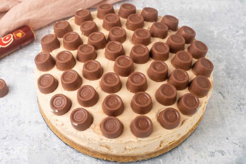 Rolo Caramel Cheesecake Recipe