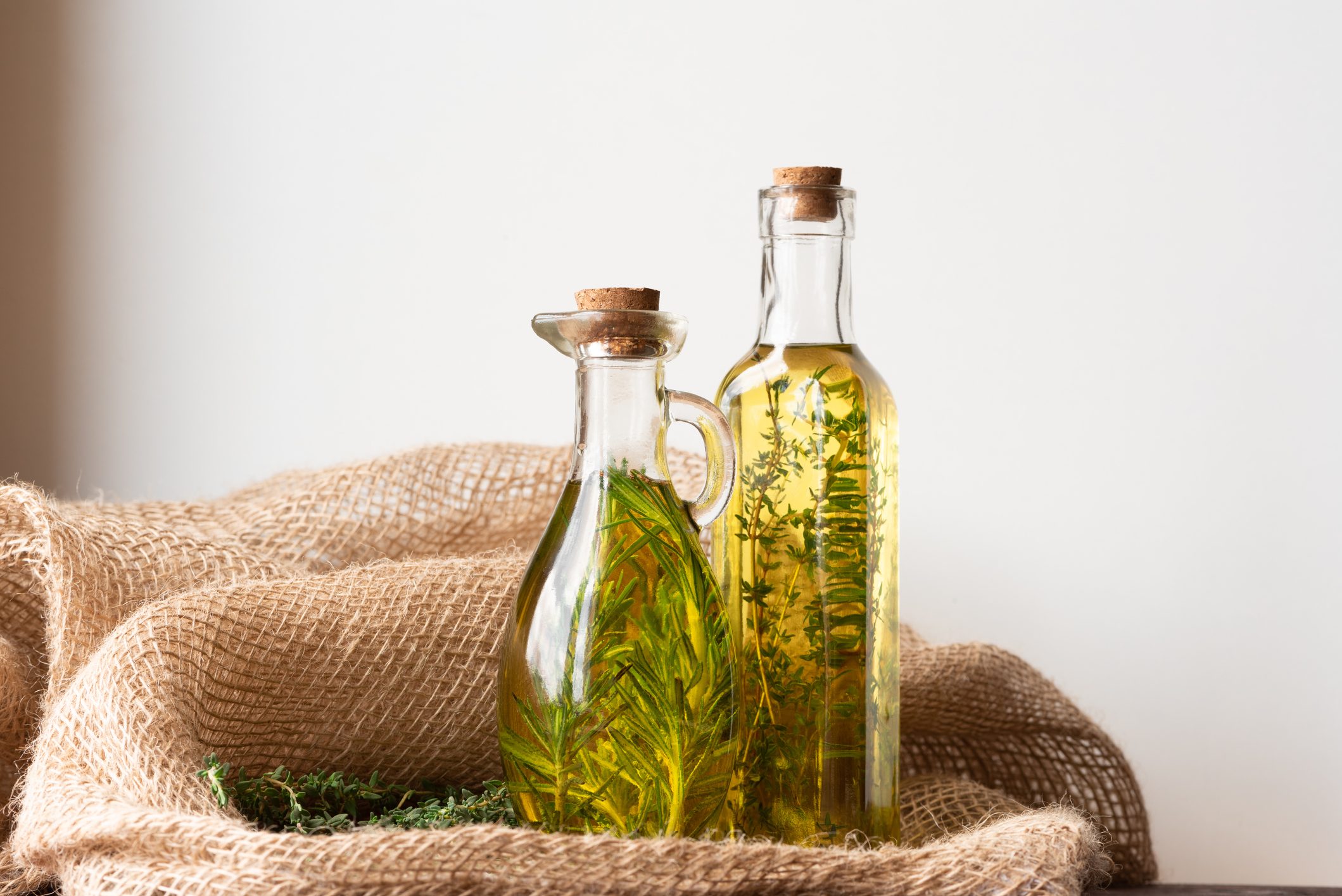 How to Make Infused Cooking Oil at Home