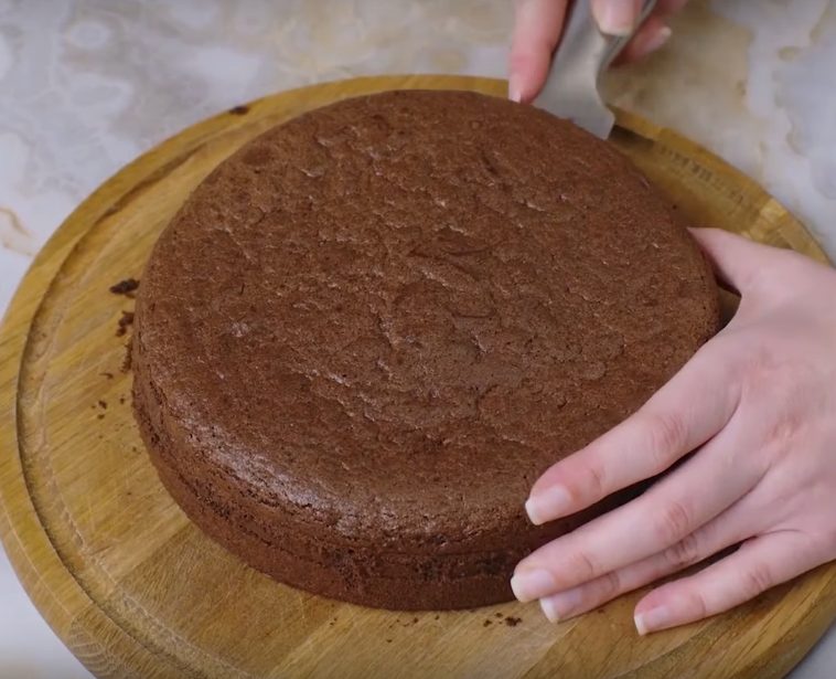 Chocolate Tsunami Cake (Pull Me Up Cake)