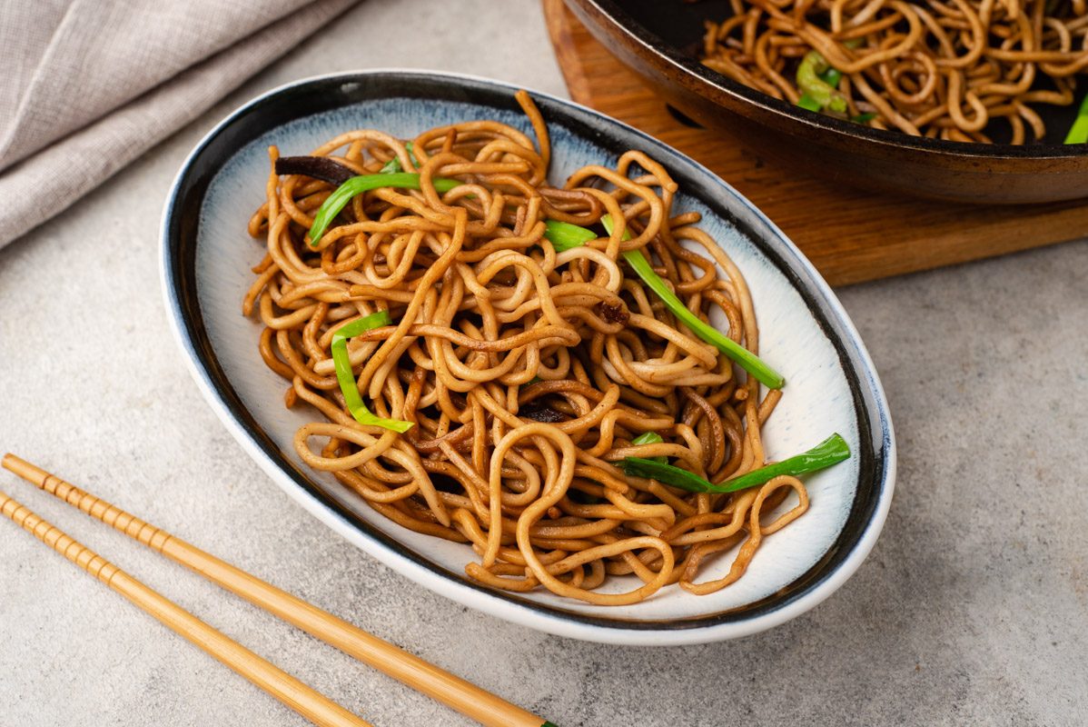 Longevity Noodles (Yi Mein)