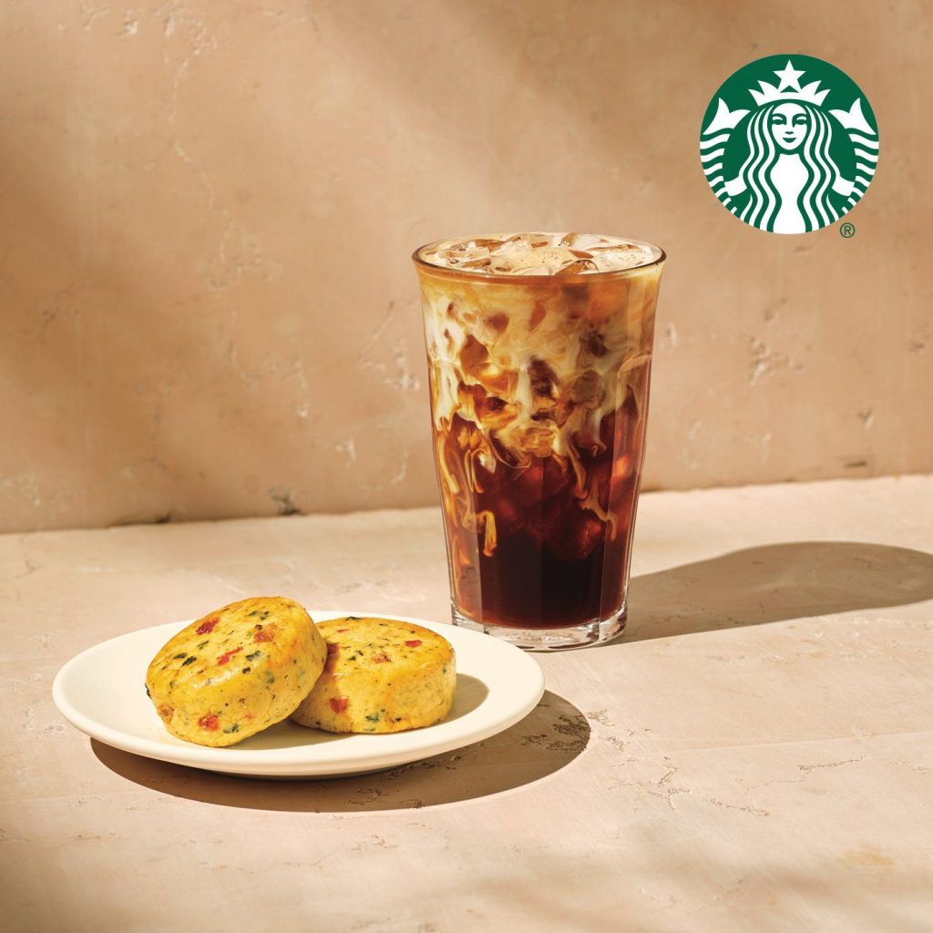 Starbucks’ Pumpkin Spice Latte Returns August 26—Here’s What’s New on ...