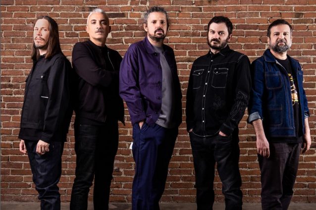 Chi sono i Calibro 35, la band con Rkomi al Festival di Sanremo 2022