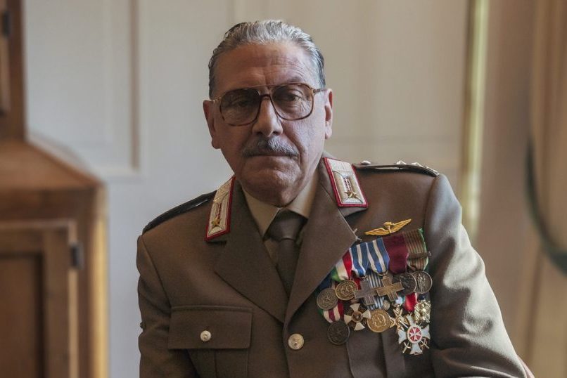 Sergio Castellitto è il Generale Dalla Chiesa in una fiction Rai, la prima foto di scena