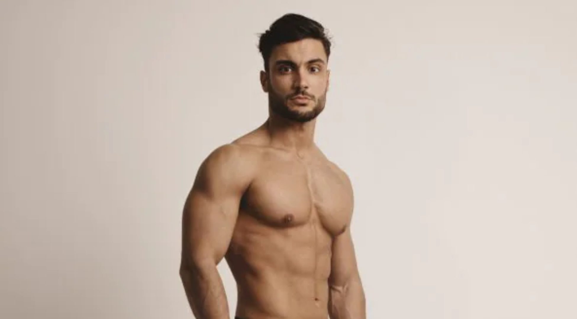 Davide Sanclimenti, the new beauty from Italy who won the Island of ...