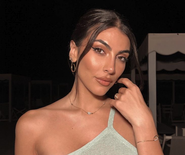 Giulia Salemi at the GF Vip 2022 studio, what the influencer will do in ...