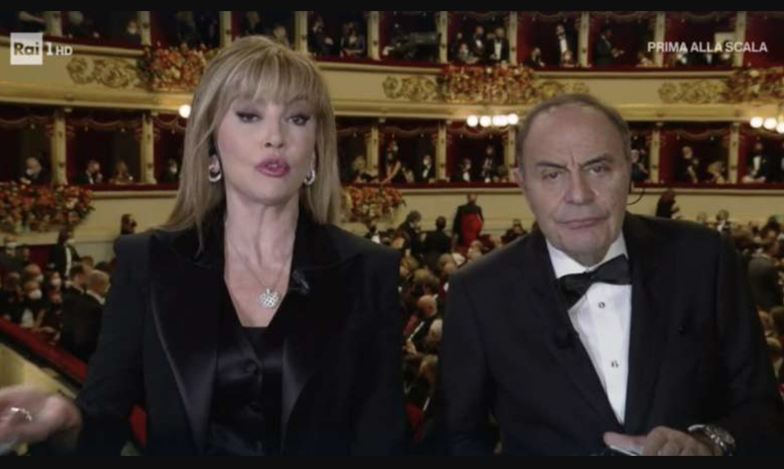 Milly Carlucci e Bruno Vespa alla Prima della Scala, confermata la coppia di conduttori