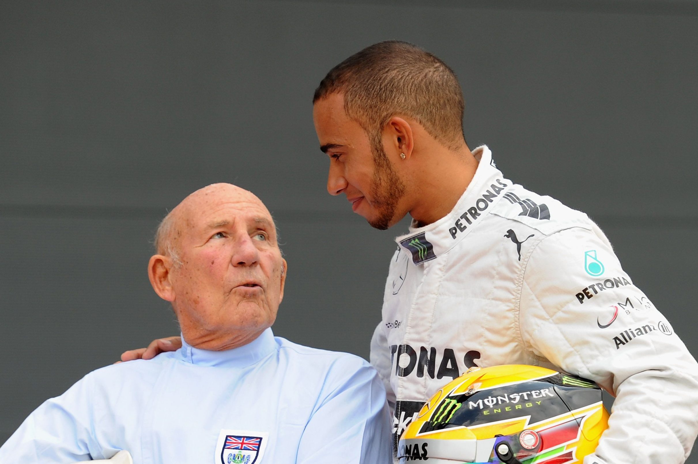 È morto Stirling Moss, leggenda della Formula 1: aveva 90 anni