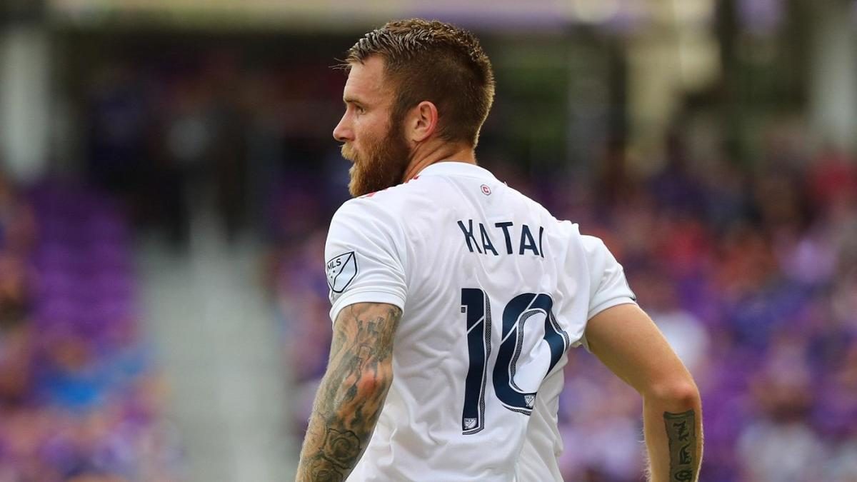 Los Angeles Galaxy, Katai licenziato per i post razzisti della moglie