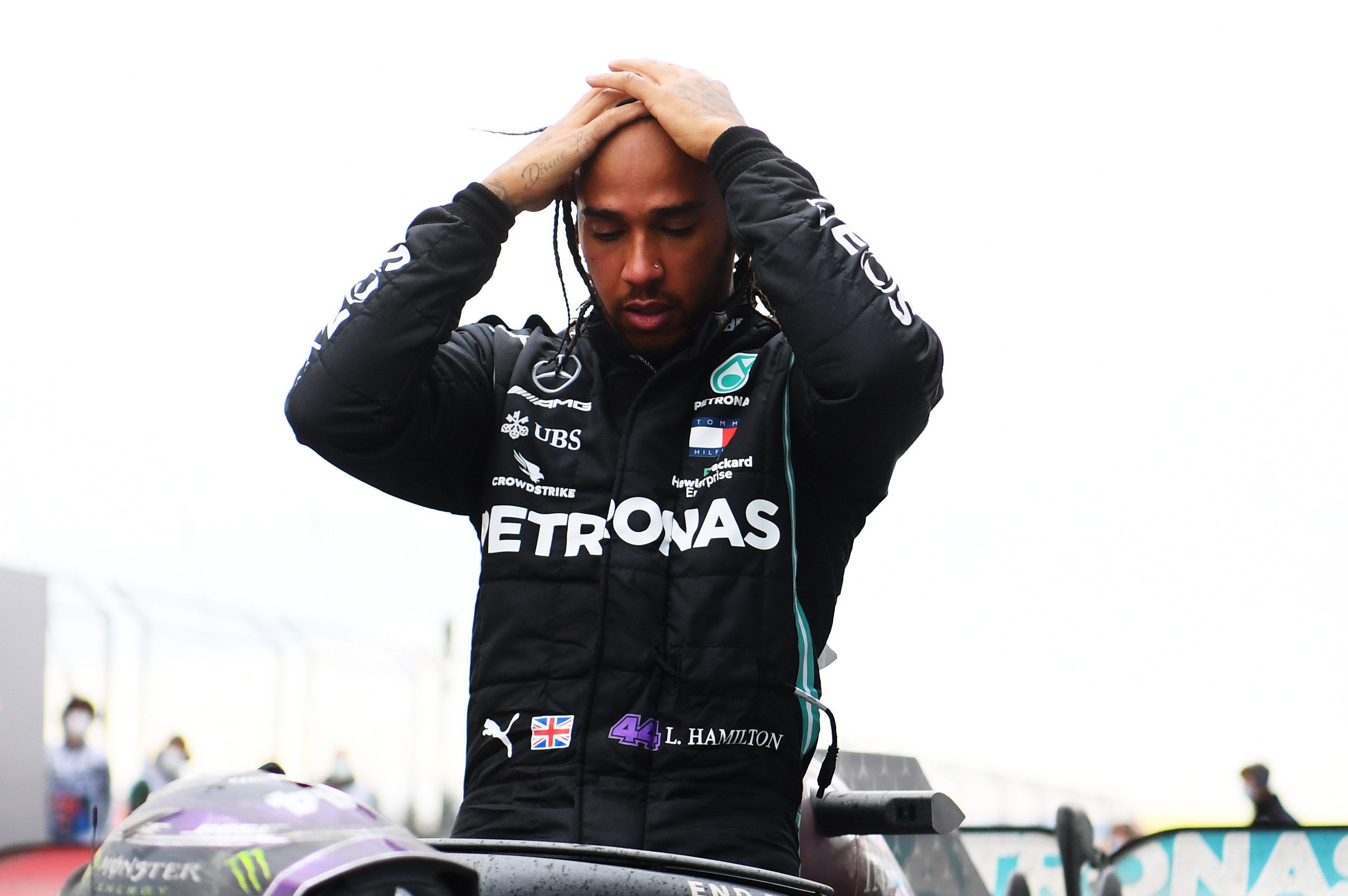 Lewis Hamilton rinnoverà con la Mercedes: Voglio restare in F1 anche ...