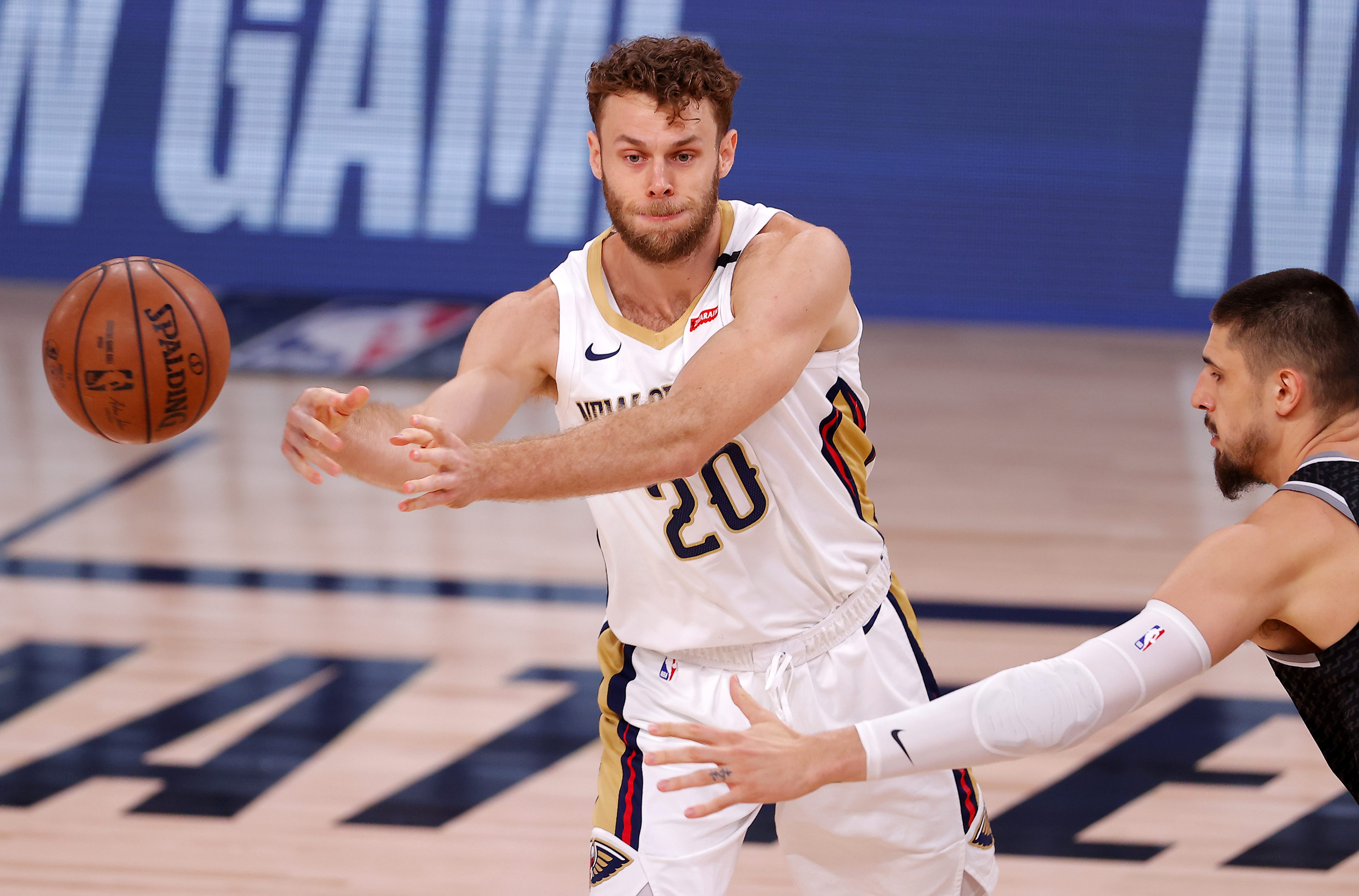 Cosa deve fare Nicolò Melli per giocare ai Pelicans?