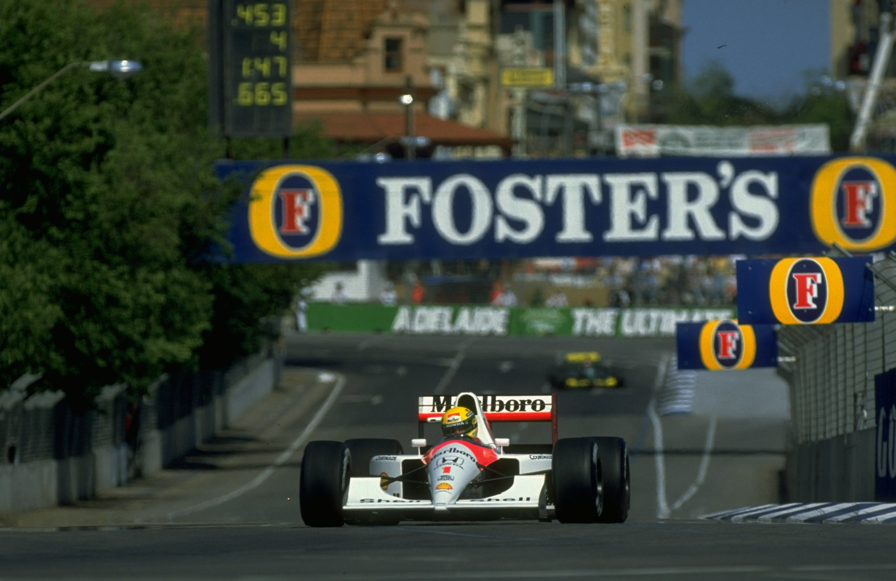 La chicane Senna è patrimonio della città, il circuito è salvo (e non ...