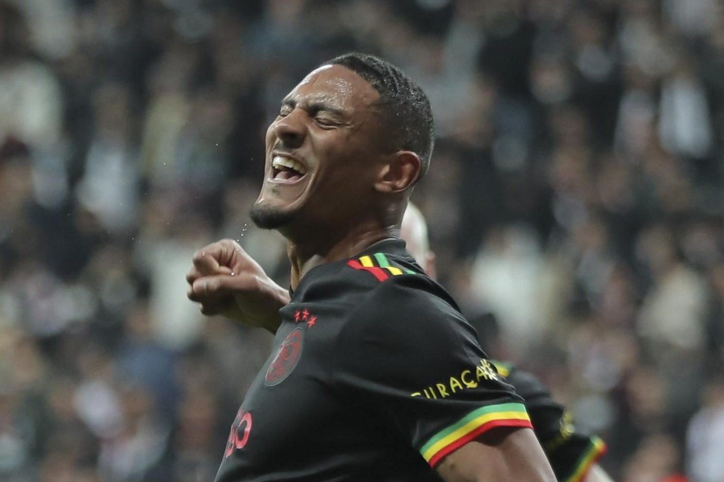 Haller fenomenale in Champions, batte un record di Haaland ed eguaglia ...