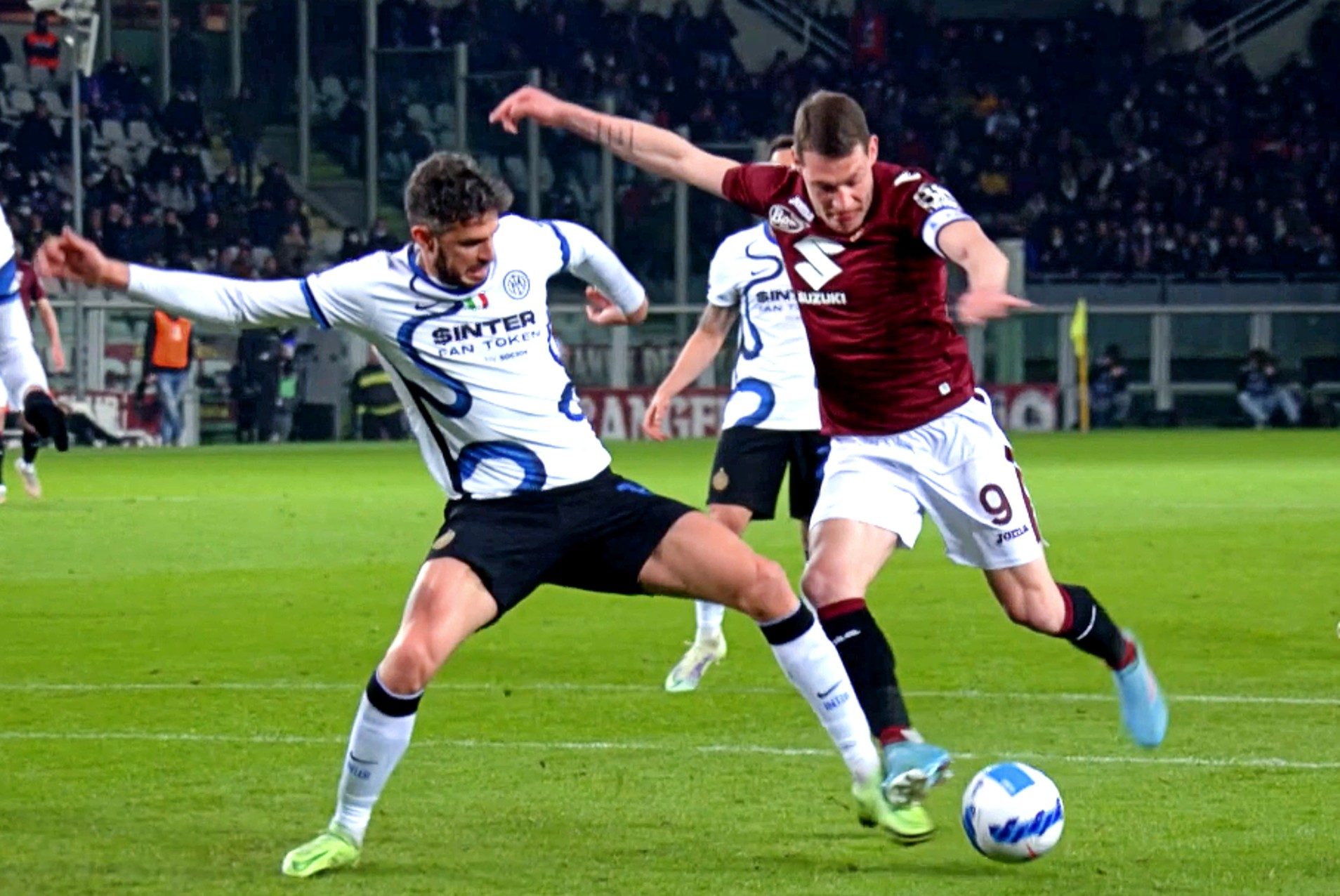 Cosa hanno combinato al povero VAR in Serie A per far sì che questo non ...