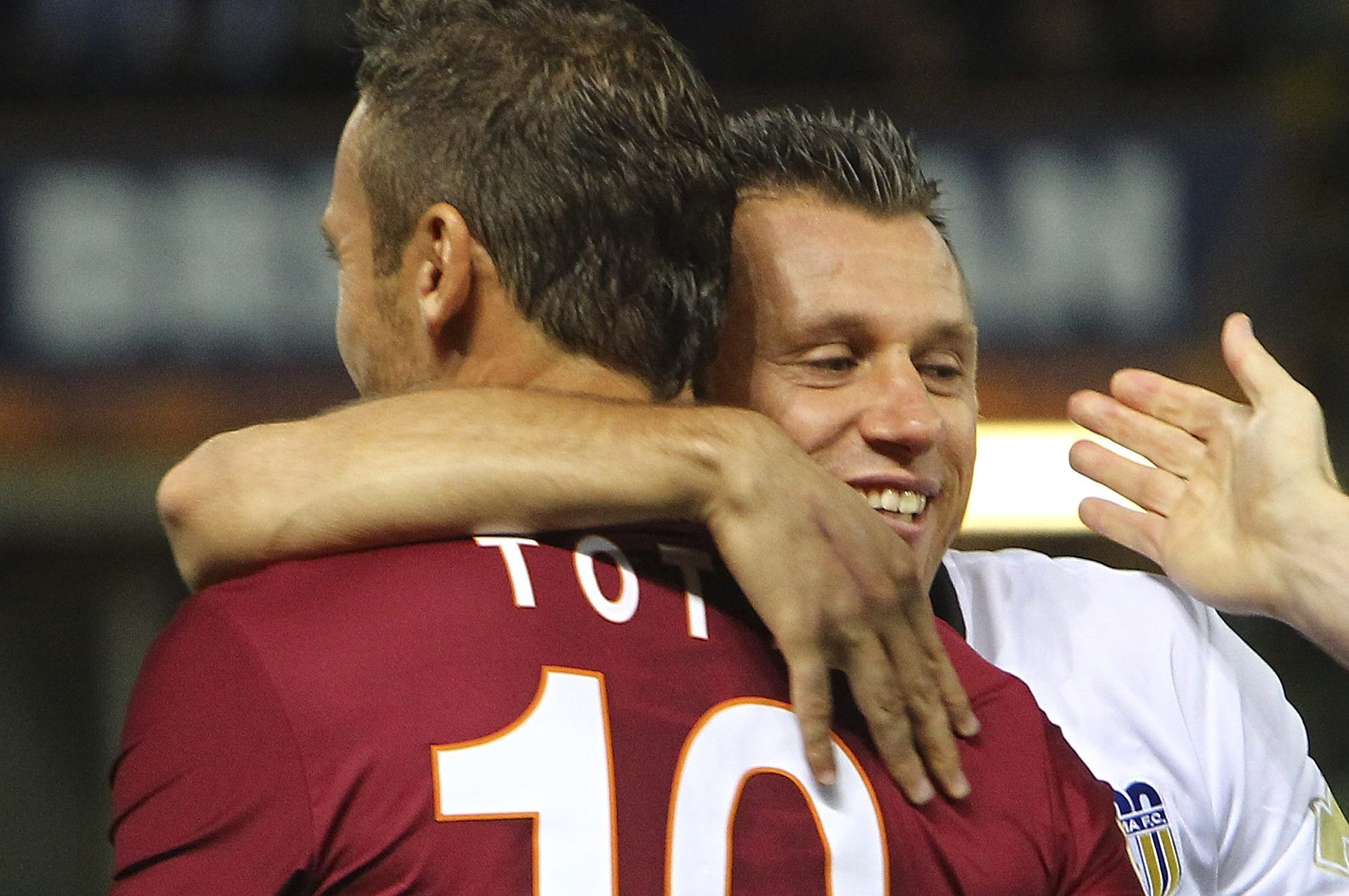 Cassano svela lo scontro con Totti: Abbiamo litigato dopo 'C'è posta ...