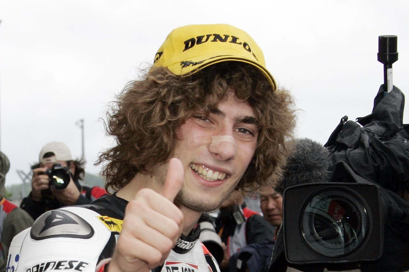 Papà Simoncelli torna a Sepang a 11 anni dalla morte di Marco: In sogno ...