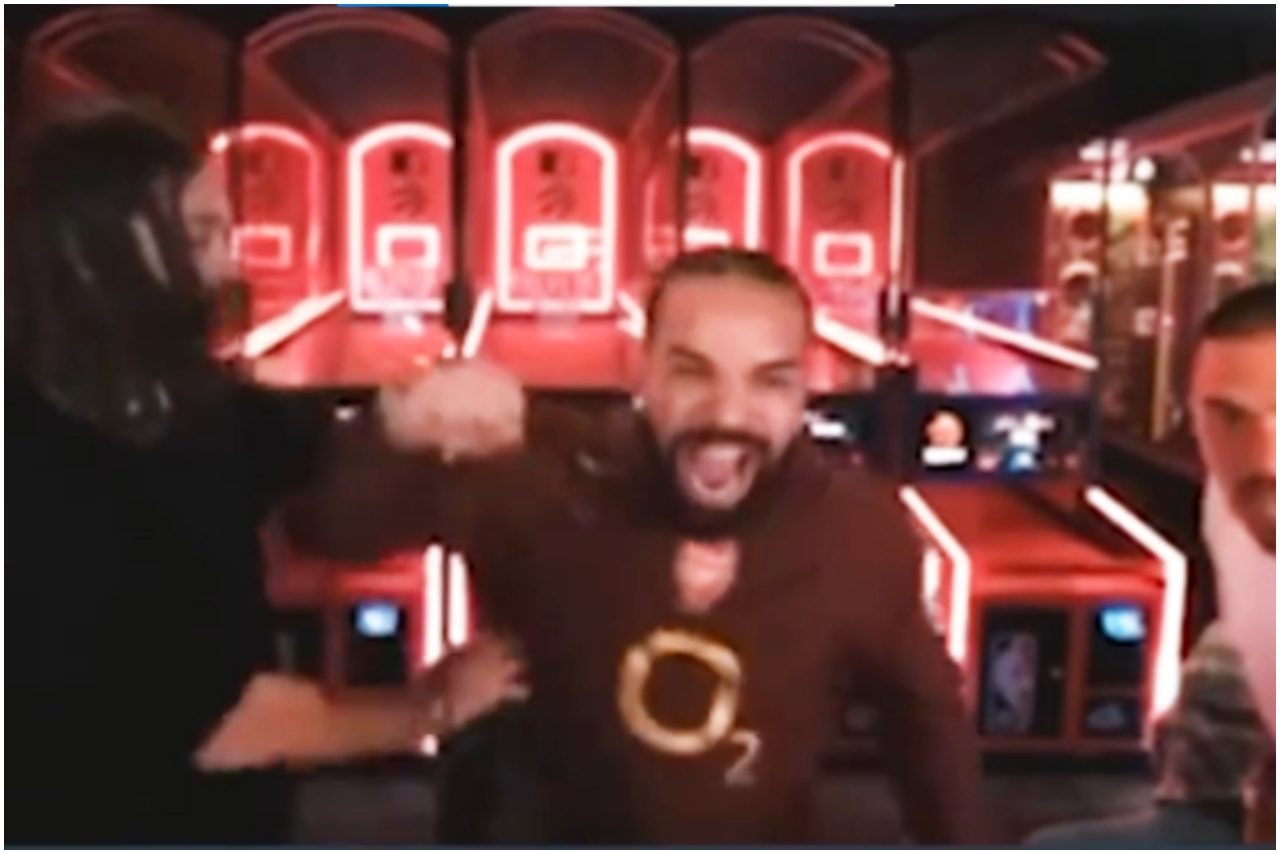 Drake si rifà subito della perdita del Clasico: vince 12 milioni in un ...