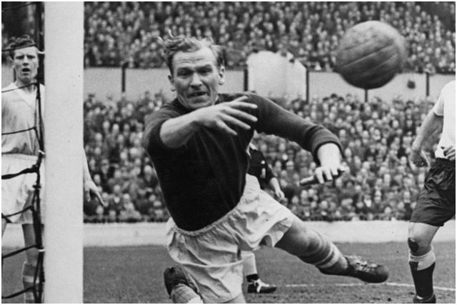La vera storia di Bert Trautmann, da prigioniero degli inglesi a ...