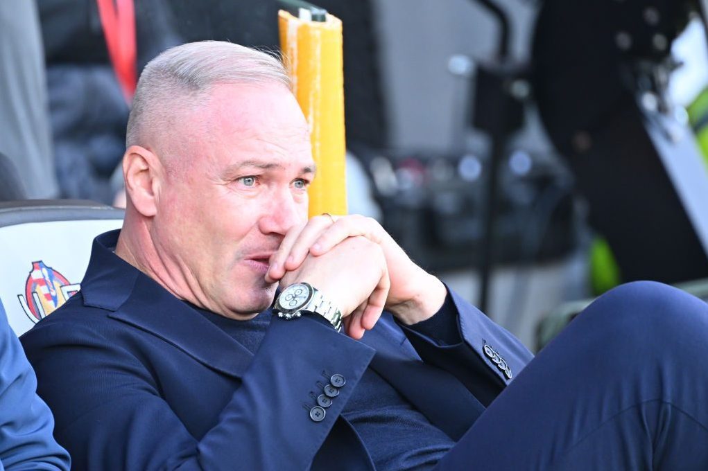 La Cremonese esonera Alvini: squadra ultima in Serie A, scelto il nuovo ...