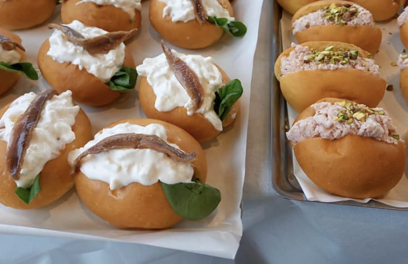 Lo street food più buono di Roma è un maritozzo (secondo il Gambero Rosso)