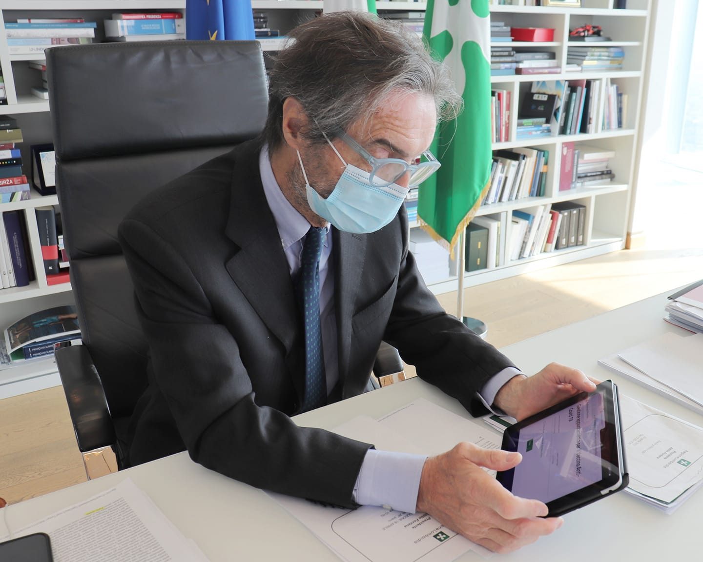 Caso camici, la Svizzera nega la rogatoria sui conti di Attilio Fontana