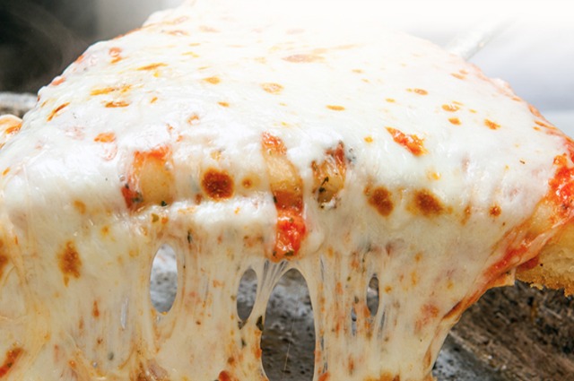 A Milano apre una nuova pizzeria Spontini: resterà aperta fino a notte ...