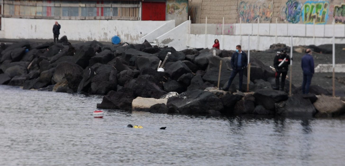 Bambino annegato a Torre del Greco: interrogata la madre