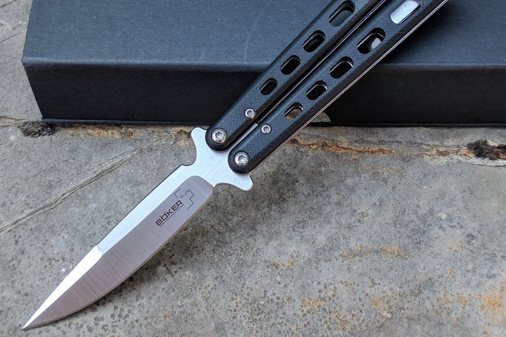 Caserta, lite tra 17enni per una ragazza: uno dei due accoltella il ...