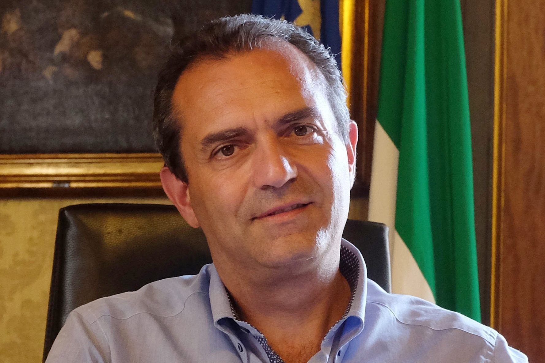 Crisi di governo, l'annuncio di Luigi de Magistris: Pronto a candidarmi ...