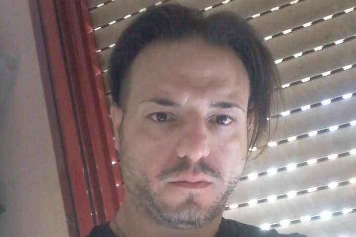 Ponticelli, incidente nel Conocal: auto si ribalta, Mario De Meo muore ...