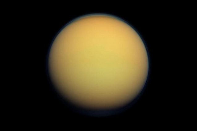 Su Titano ci sono mari come i nostri, ma sono di metano liquido: le ...
