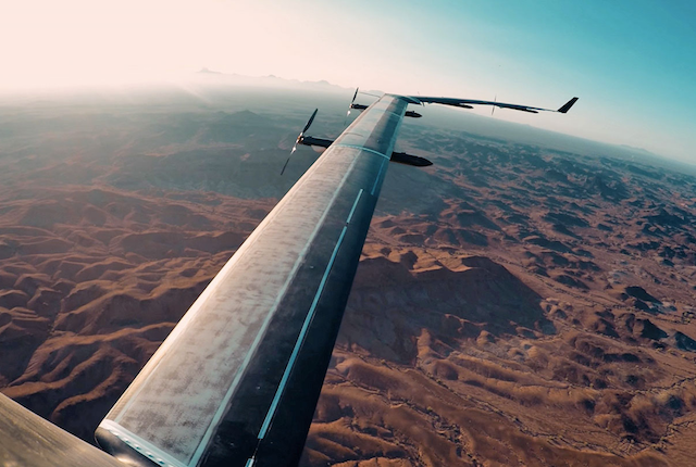 Facebook chiude il progetto del drone Aquila: doveva portare internet ...