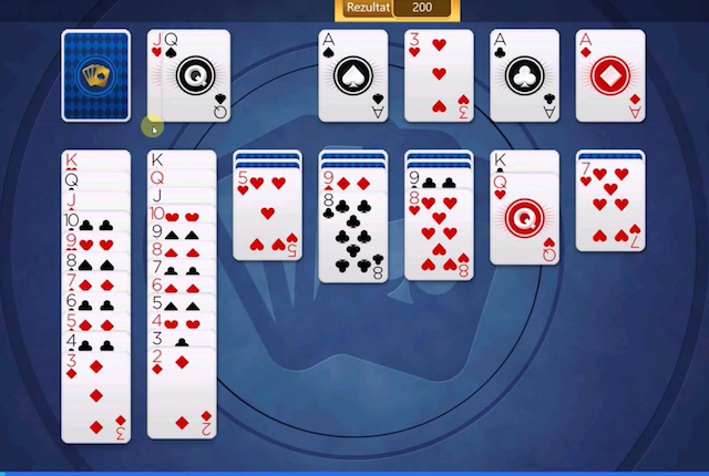 Microsoft lancia il Solitario di Windows su iOS e Android