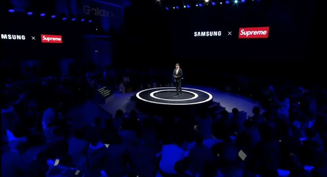Samsung e la collaborazione con la finta Supreme: com'è potuto succedere?