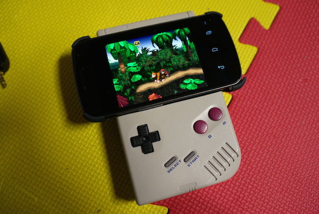 Nintendo, depositato un brevetto per portare il GameBoy su smartphone e ...