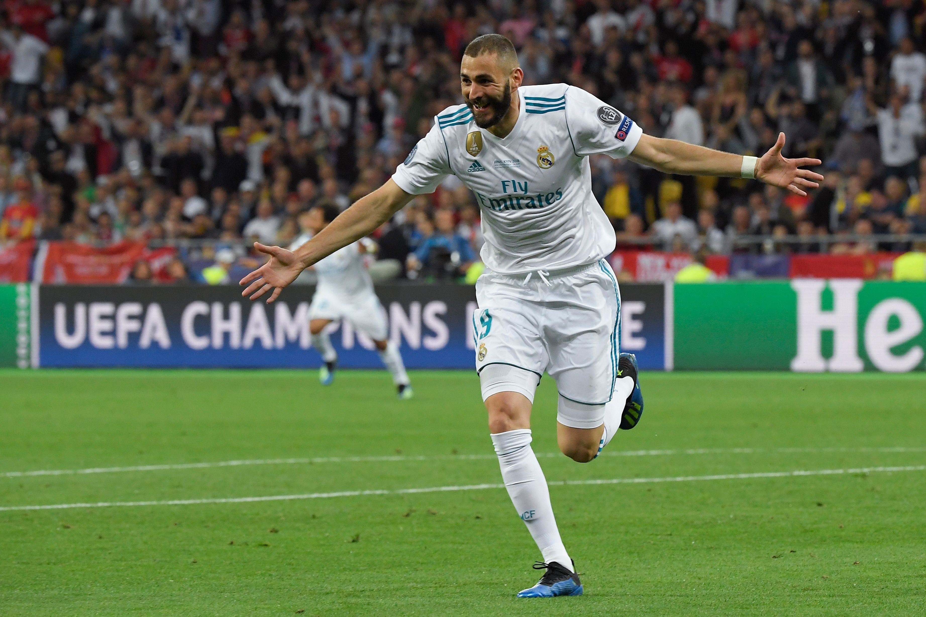 Ancelotti chiama Benzema Il Napoli Sogna Il Grande Colpo Di Mercato