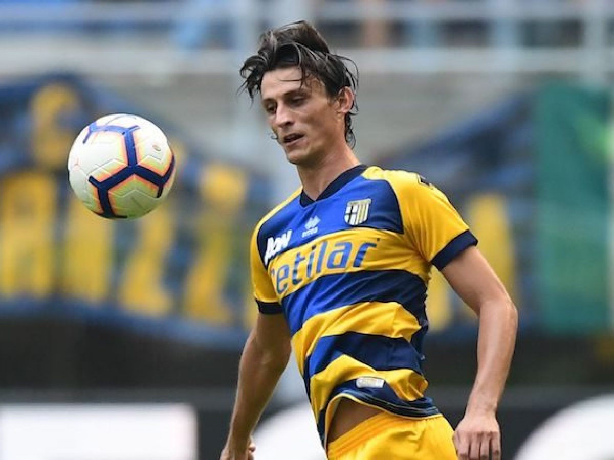 Parma, infortunio per Roberto Inglese: cosa si è fatto e quando torna