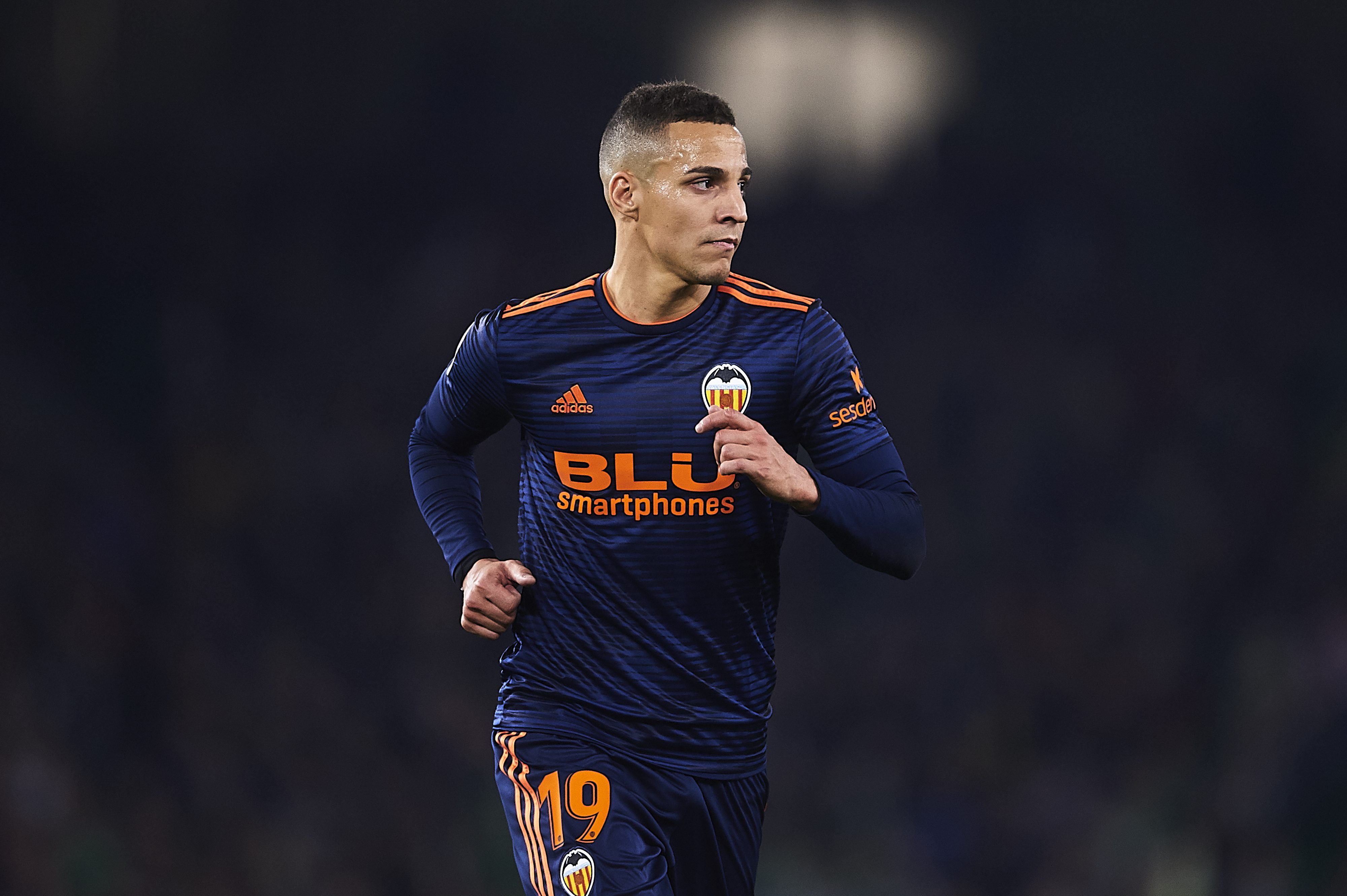 Mercato Napoli, chi è Rodrigo Moreno: l'attaccante del Valencia è un 9 ...