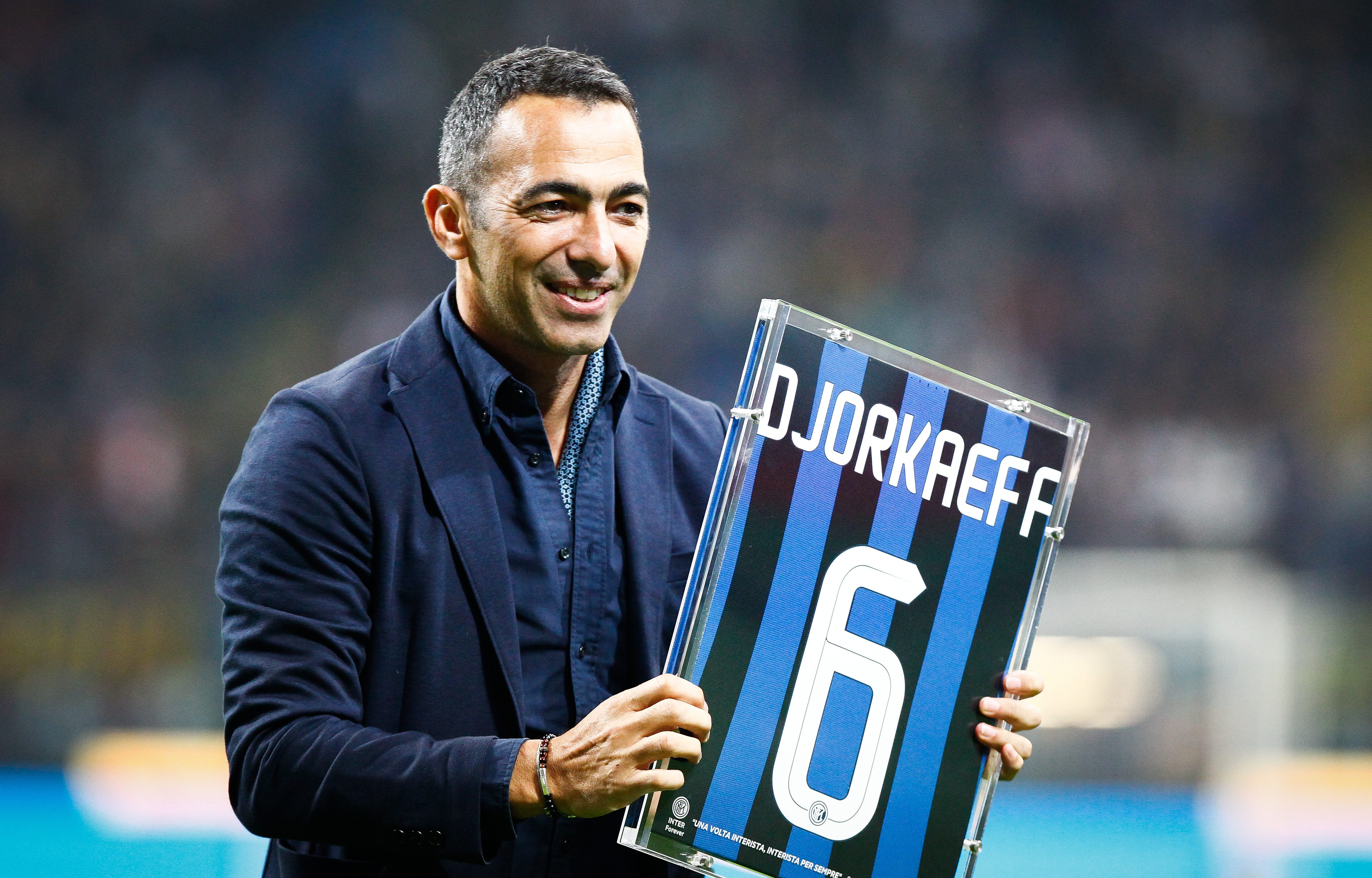 Djorkaeff critica la scelta di Conte: Rappresenta la Juve, strano ...